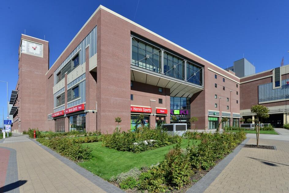 International Workplace Group opens new office in Budapest: Regus brand is now at KÖKI Terminál ...